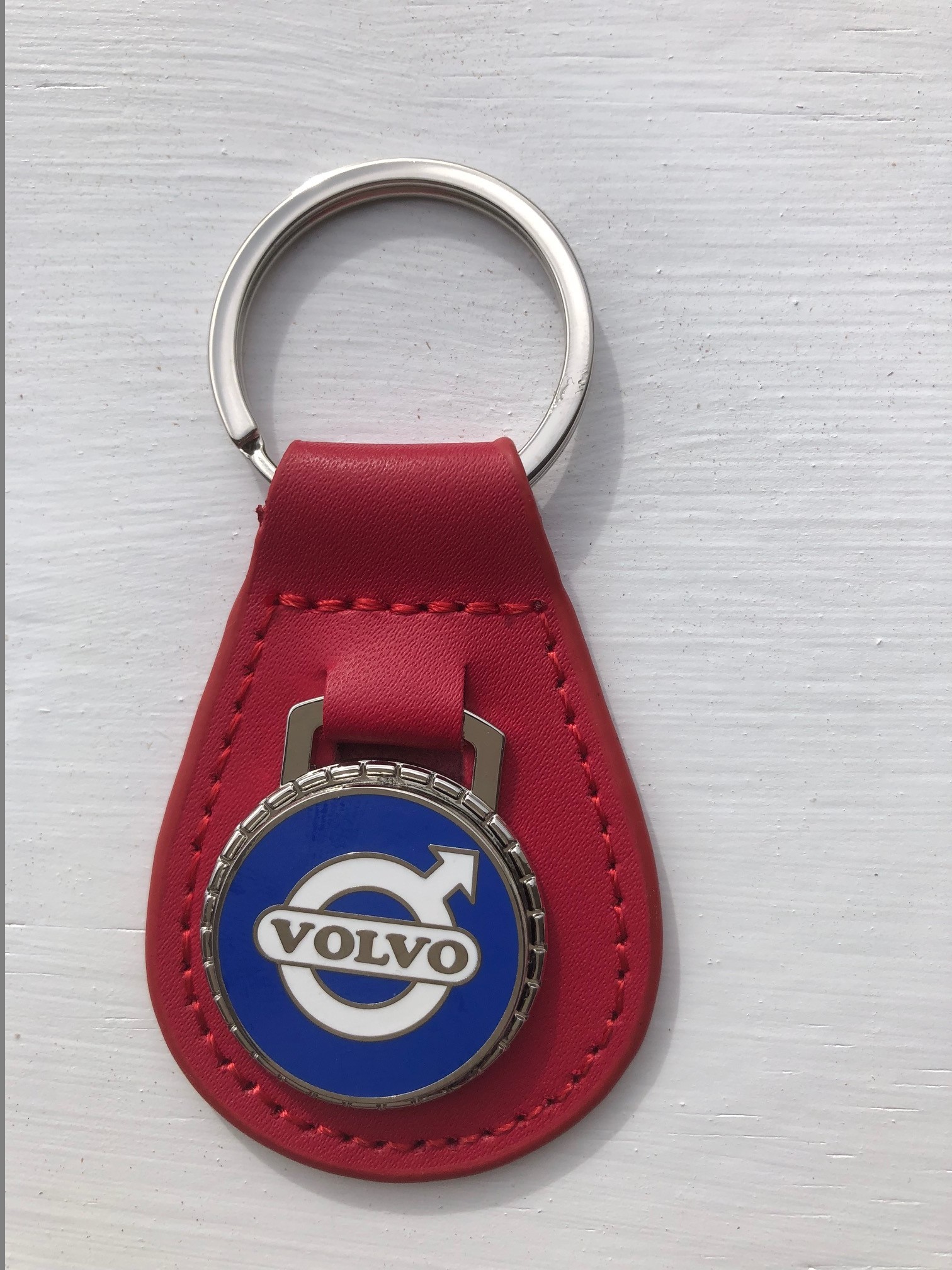 Volvo Key Ring » Banners and Badges